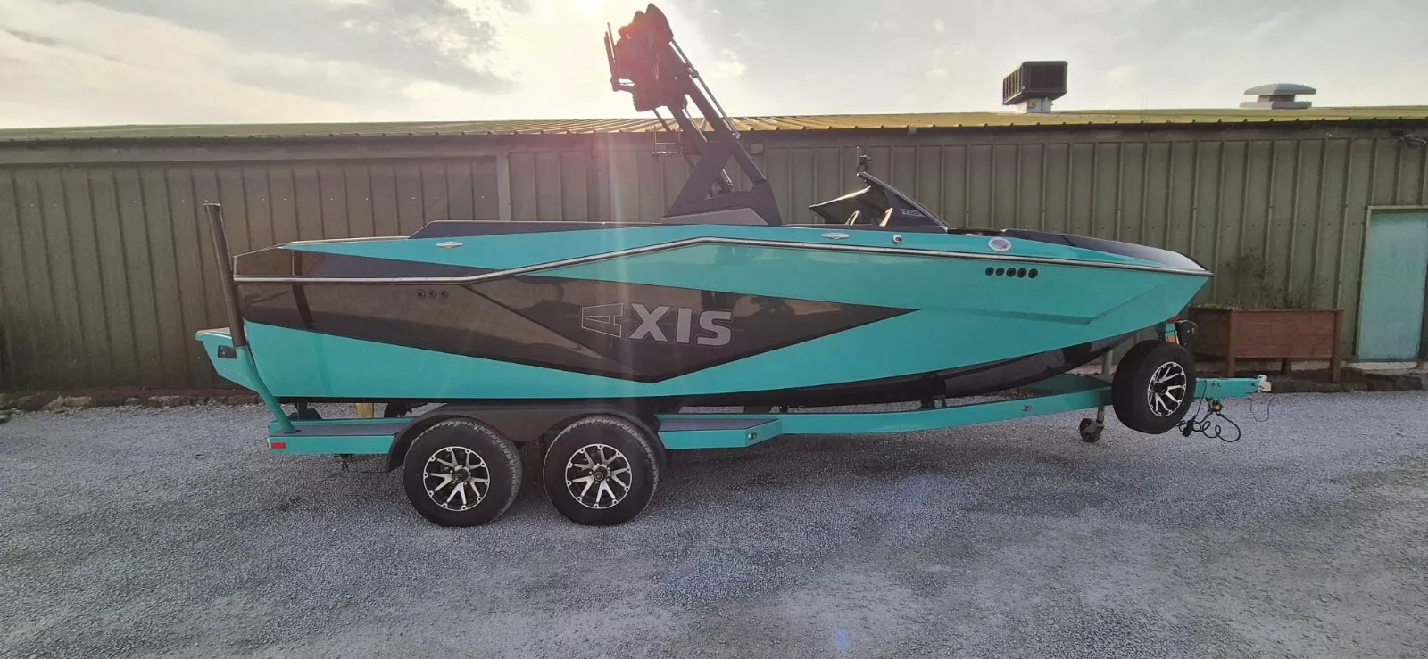 Axis T220 - £99,995 - Axis BoatsAxis Boats | Pure Performance ...